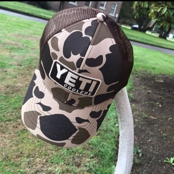 Yeti | Accessories | Brown Camo Yeti Patch Trucker Snap Back Cap Hat ...